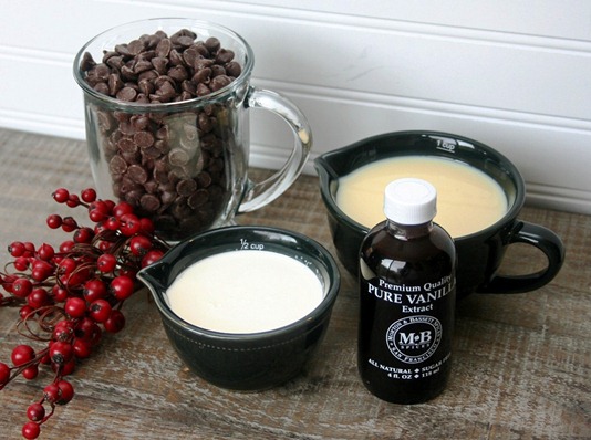 ΖΕΣΤΗ ΣΟΚΟΛΑΤΑ ΣΕ ΞΥΛΑΚΙ ? ? ?ΚΑΛΟ